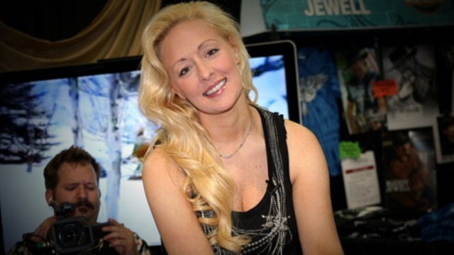 Mindy McCready Leaves Court a 'Happy Girl' After Ruling on Son Zander ... Mindy McCready Leaves Court a 'Happy Girl' After Ruling on Son Zander ...