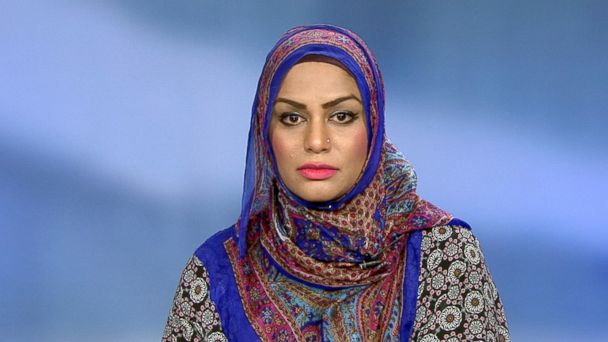 Muslim Woman Accuses United Airlines of Discrimination: 'I Was in T ... Muslim Woman Accuses United Airlines of Discrimination: 'I Was in T ...